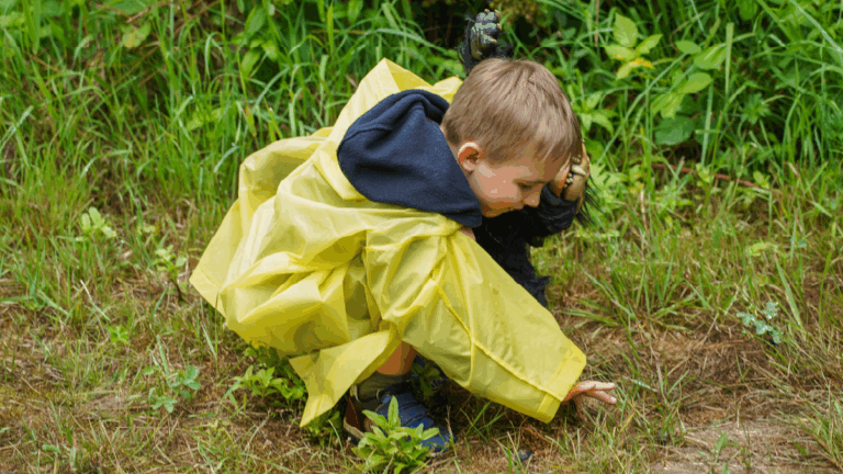 Nature Detective Day Camp » Wilderness Awareness School